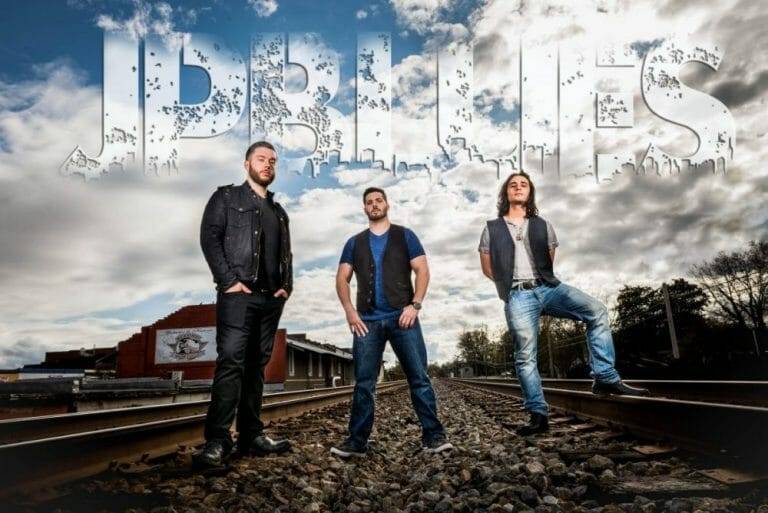 Merchandising your Band! -UPDATED – Making A Scene!