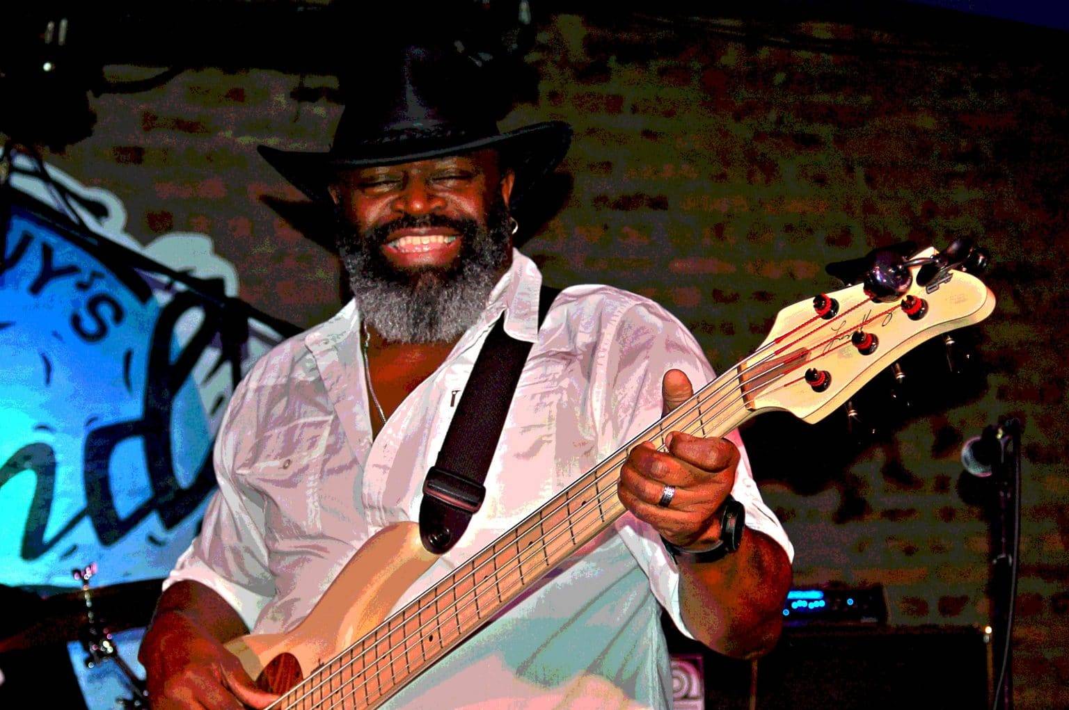 Bear Williams is Making a Scene – Making A Scene!