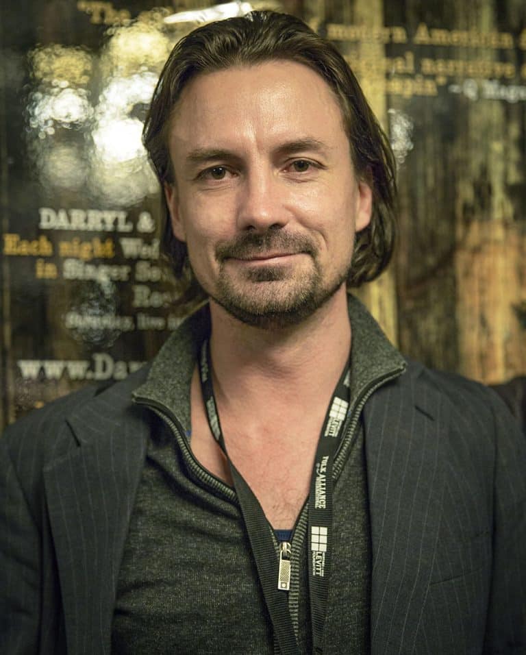 Mitch Grainger is Making a Scene – Making A Scene!