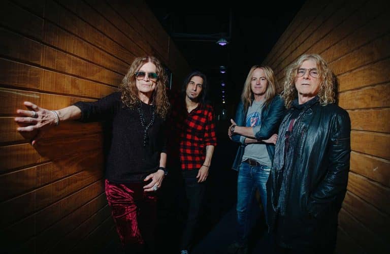 Gerry Casey Interviews The Dead Daisies – Making A Scene!