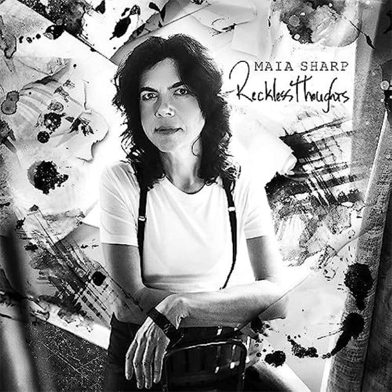 Maia Sharp Reckless Thoughts – Making A Scene!