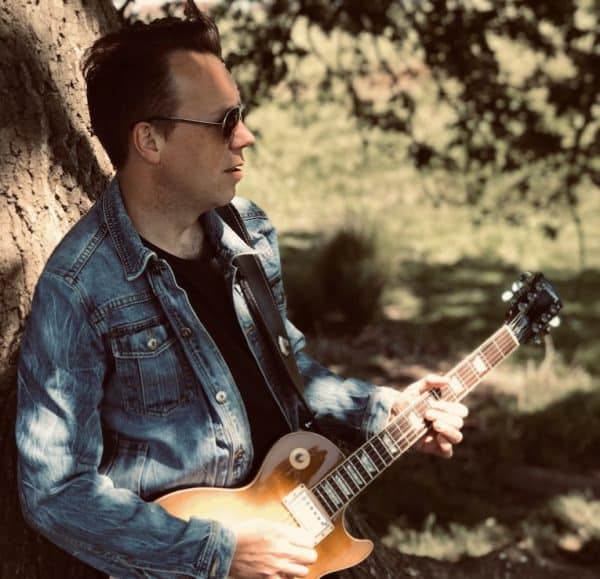 Gerry Casey Interviews Jim Kirkpatrick – Making A Scene!