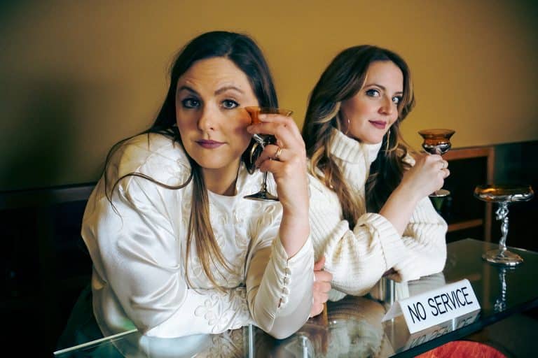 The Twins of Franklin are Making a Scene – Making A Scene!