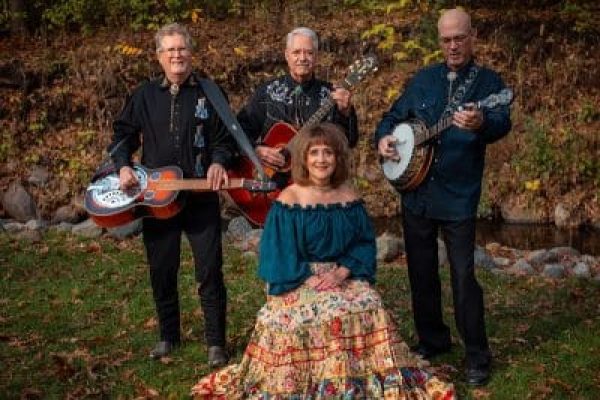 Discover Pam Linton's Tribute to the Carter Family – Making A Scene!